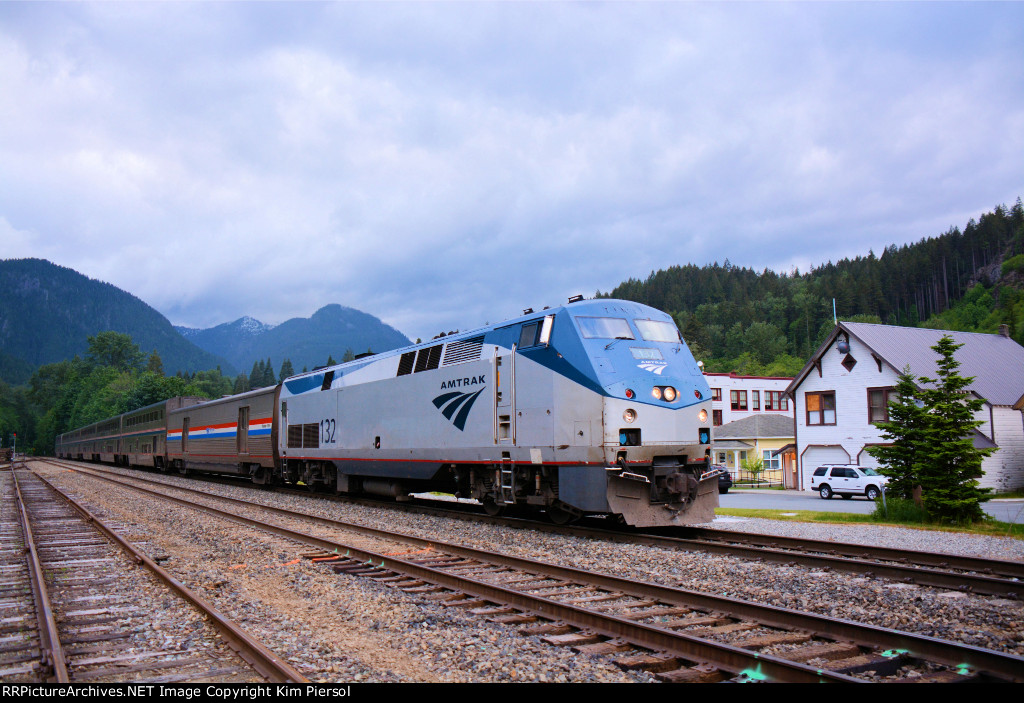 AMTK 132 Train #8 "The Empire Builder"